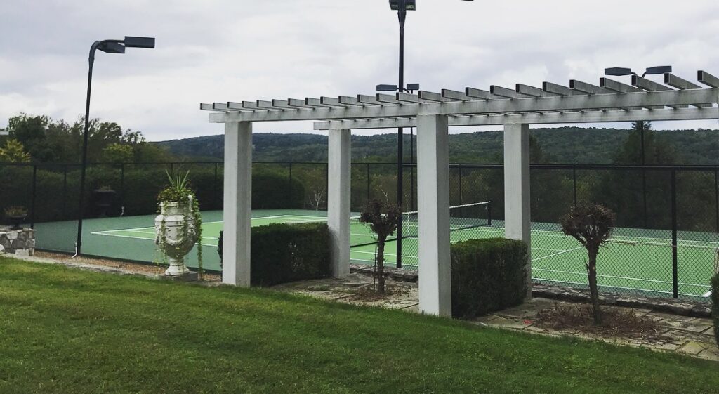 How to Select the Right Color and Style For Your Residential Outdoor ...